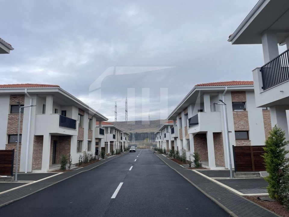 Duplex cu CF, 120 mp utili si 250 teren, zona Casa Zanelor - Ideal Home